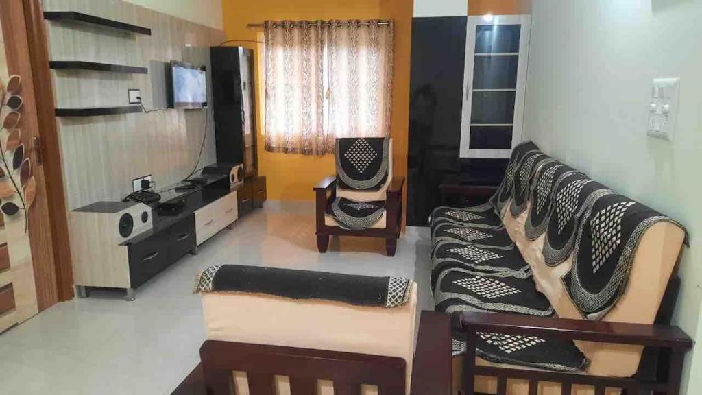 Ample 2BHK 2nd floor exclusively with carpark, Bangalore (precios actualizados 2025)
