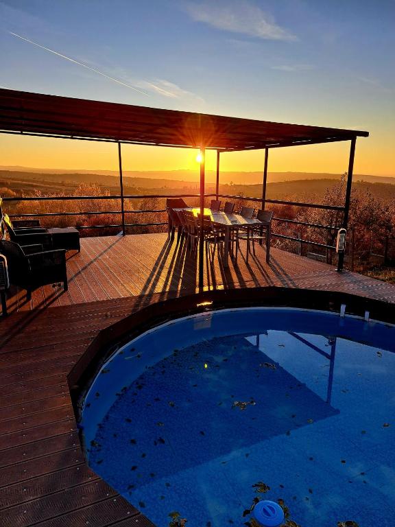 Casa 3 Catei Veseli, Seciu (updated prices 2025)