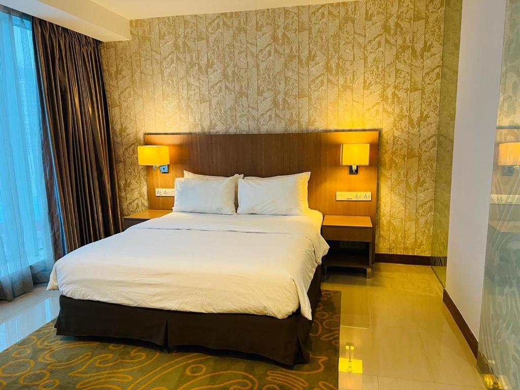 1 Bedroom Executive Suite apartment at The H Tower Kuningan Jakarta by ...