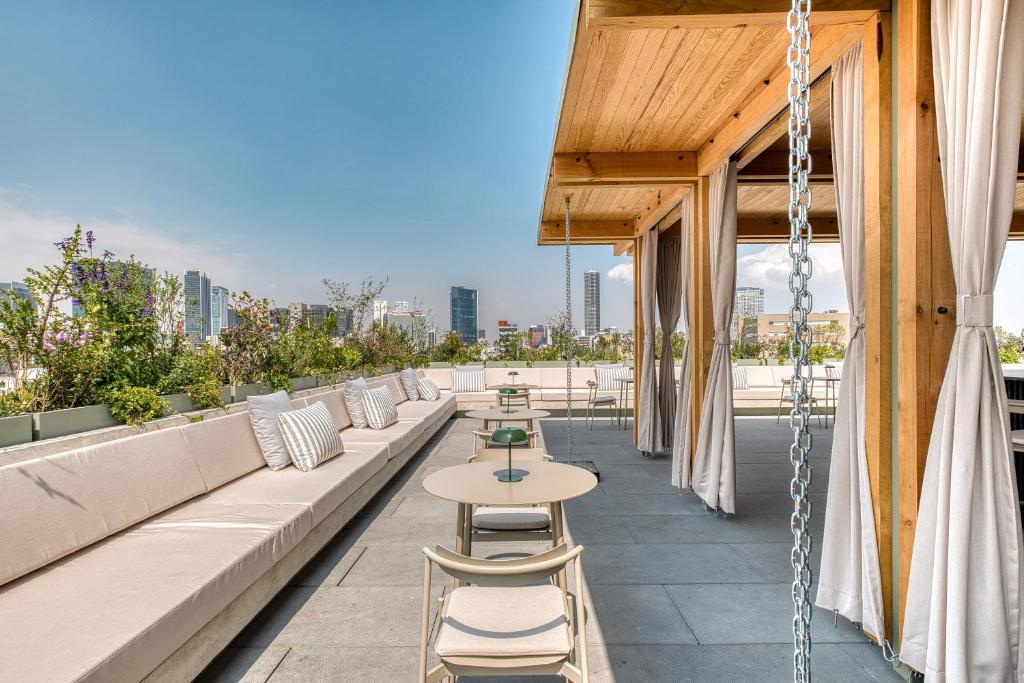 ONTO Alvaro Obregon Mexico City, Mexico City (updated prices 2025)