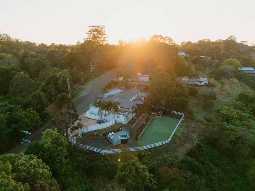 Monty's House, Montville (updated prices 2025)