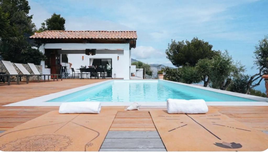 Villa near Monaco, Roquebrune-Cap-Martin (updated prices 2025)