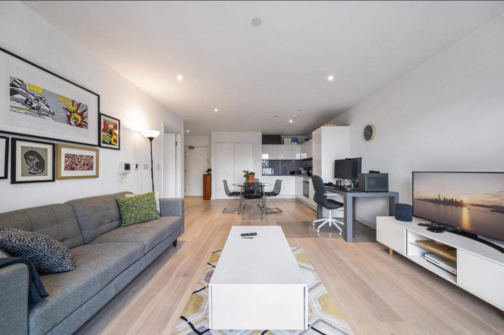 Riverside Suites and Apartments, London (updated prices 2025)