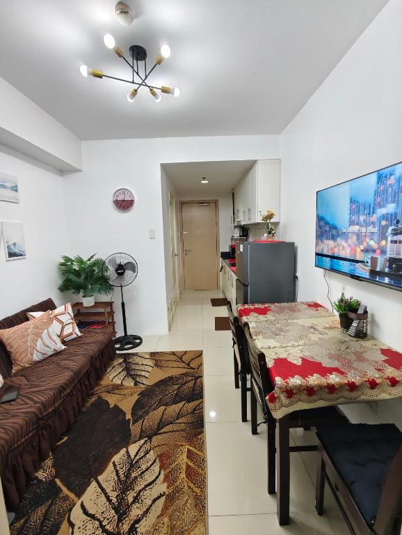 Sea Residence MOA - JULIZA STAYCATION, Manila (updated prices 2025)