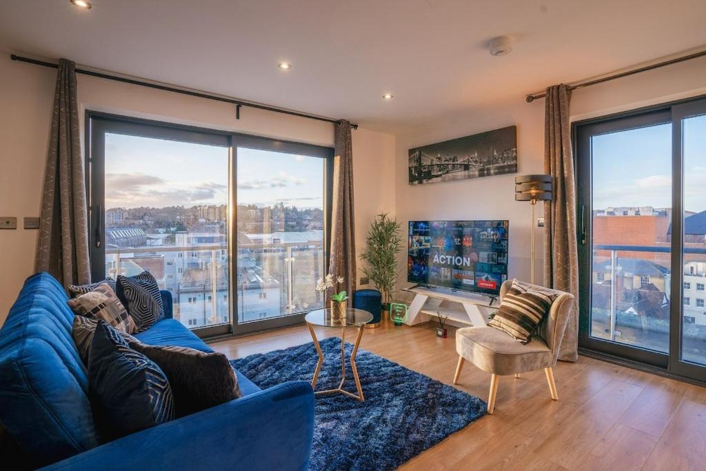 Rooftop Terrace Flat in Maidstone Town Center, Maidstone (updated ...