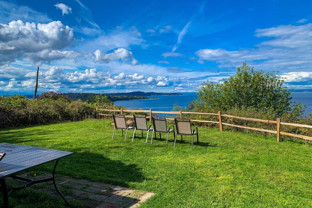 Vashon Island Retreat, Vashon (updated prices 2026)