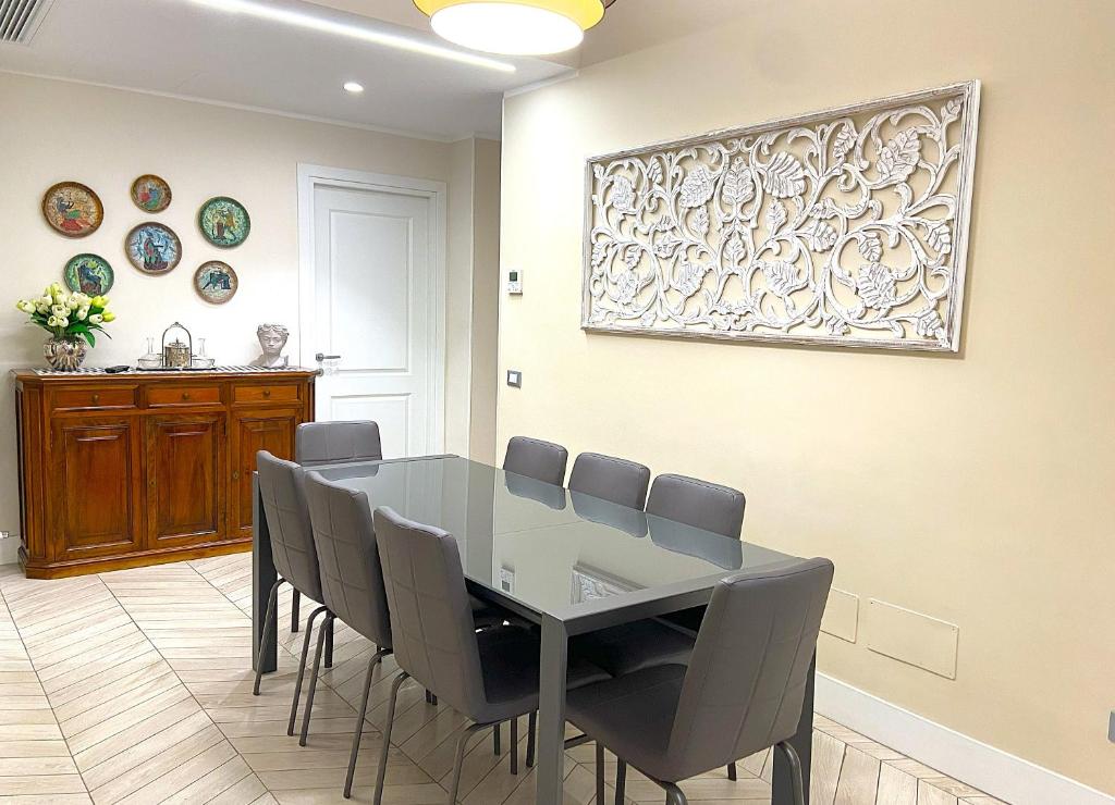 Trastevere Boulevard, Rome (updated prices 2026)