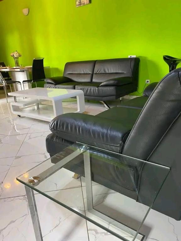 Bonamoussadi Maison D'Hote, Kofa (updated prices 2025)