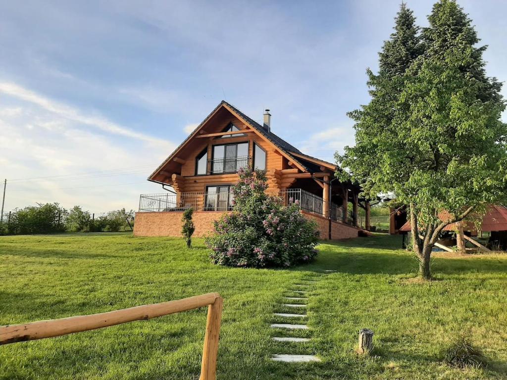 Zrub Živa, Krupina (updated prices 2025)