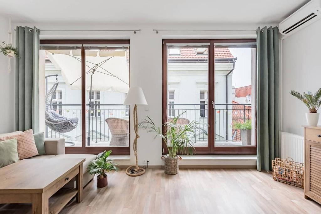 City Centre, Balcony, AC & Lift, Bratislava (updated prices 2026)