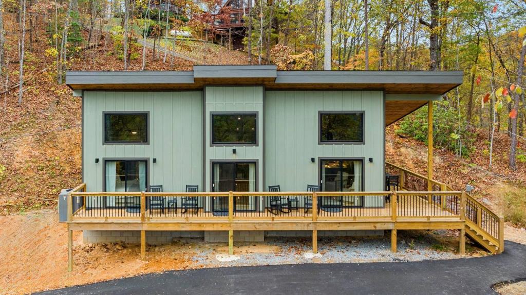 Wears Valley Gatlinburg PF Cozy Cabin for Small family or Couples ...