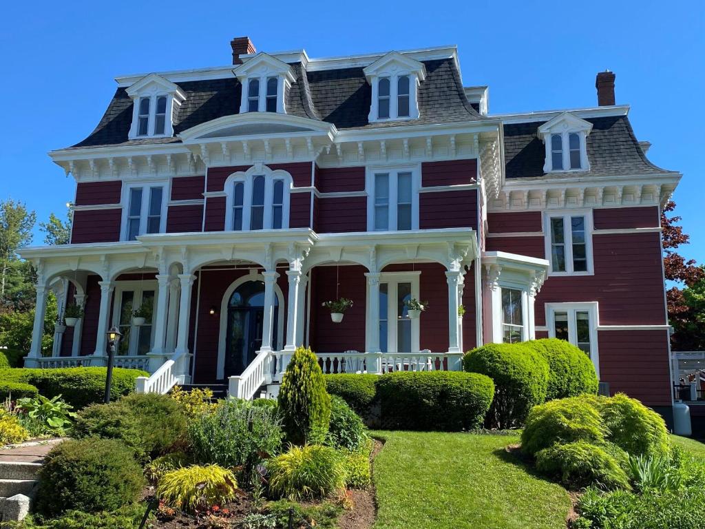 Blomidon Inn, Wolfville (updated prices 2026)