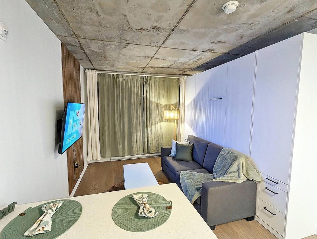 Studio Chic - Centre MTL, Montréal (updated prices 2026)
