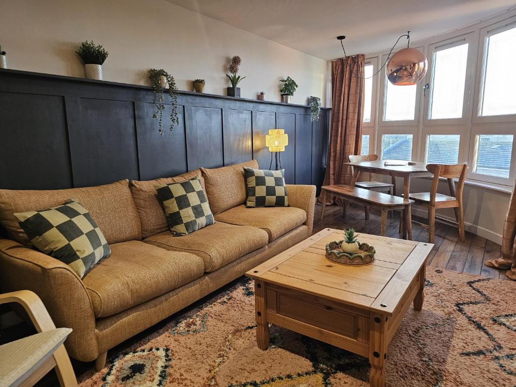Rooftop Retreat, Edinburgh (updated prices 2026)