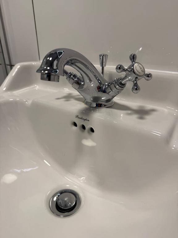 The New Inn Heckfield, Hook (updated prices 2025)