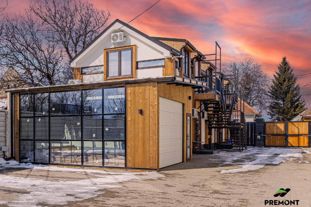 Premont Luxury Ghimbav, Ghimbav (updated prices 2026)