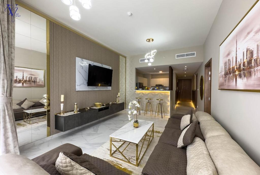 Luxurious 2-Bedroom Haven, Dubai (updated prices 2025)