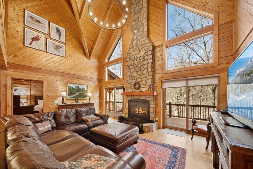 Freedom Lodge, Blowing Rock (updated prices 2026)