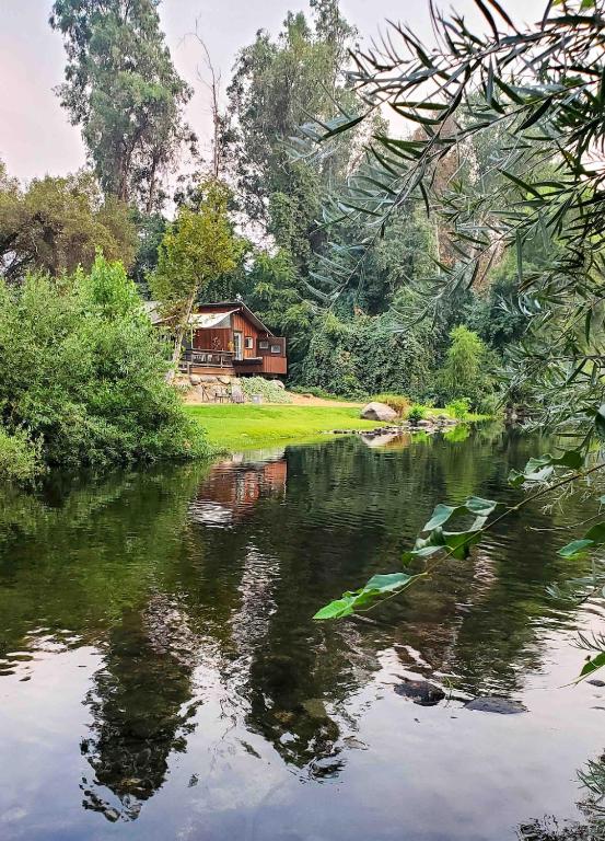 Sequoia River Cabin, Romantic Riverfront Retreat, Three Rivers (preços ...
