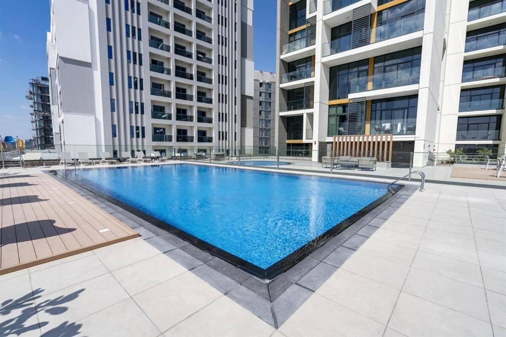 Trophy Stays-Ritzy Retreat Studio in Dubai Hills, Dubai (updated prices ...