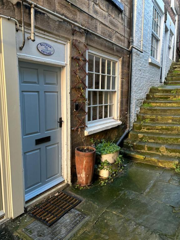 Saltwick Cottage, Whitby (updated prices 2025)