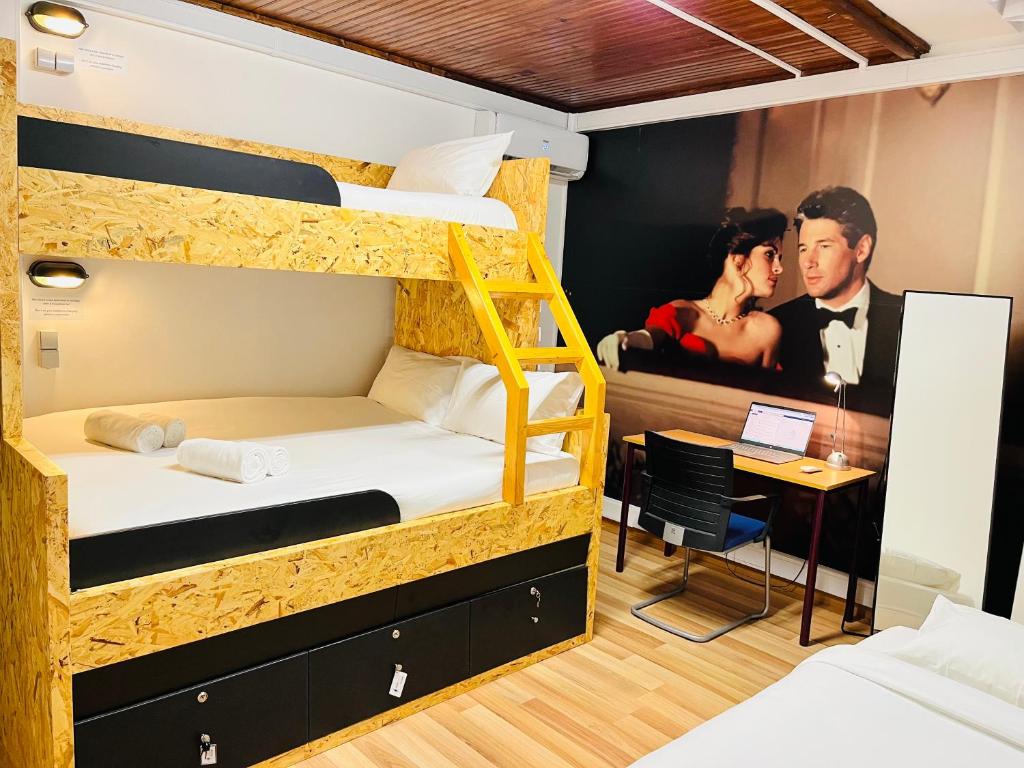 Lagos Central Rock School Hostel ,Algarve, Lagos (updated prices 2025)