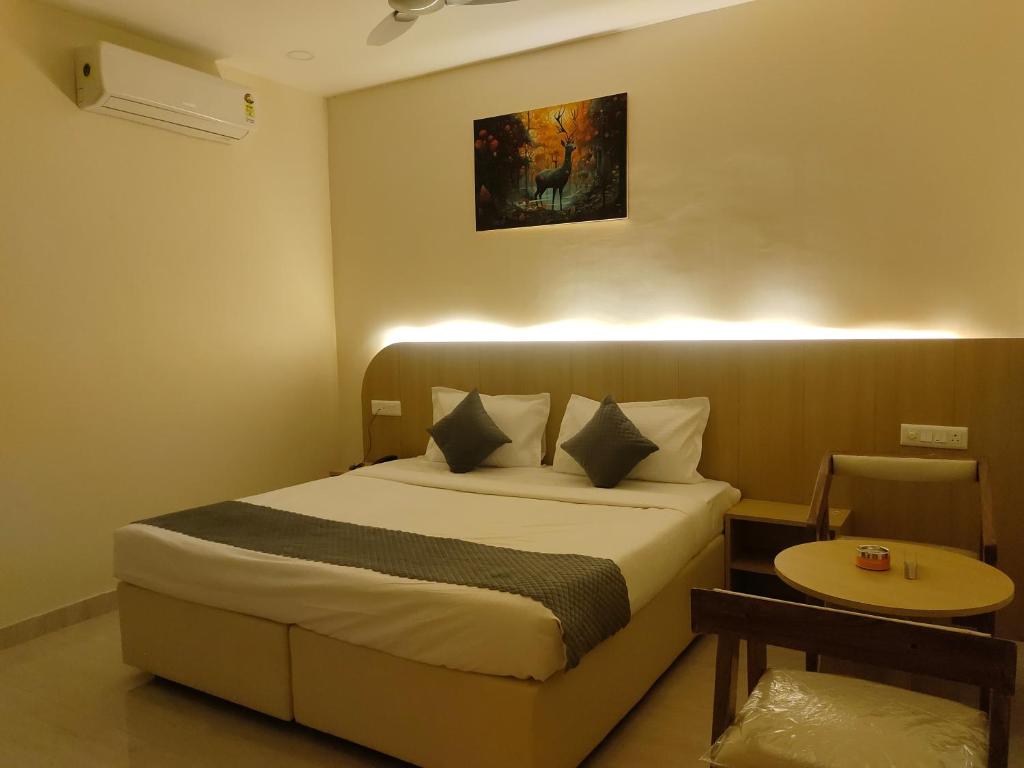 Hotel Meridian Blue, Warangal (updated prices 2026)