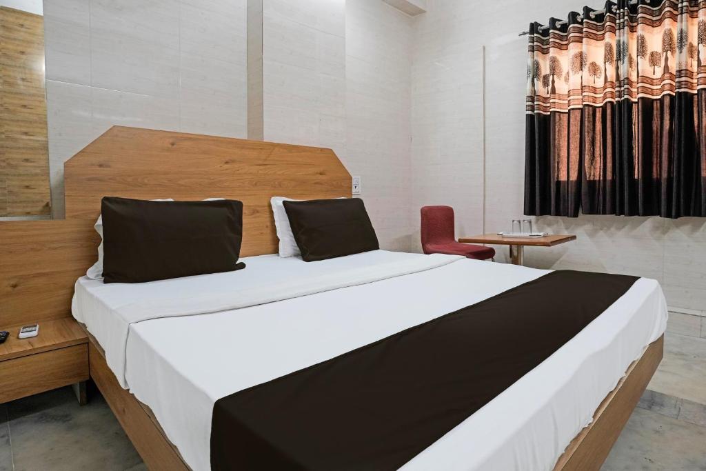 Super Hotel O H.R.KING HOTEL, Rajkot (updated prices 2025)