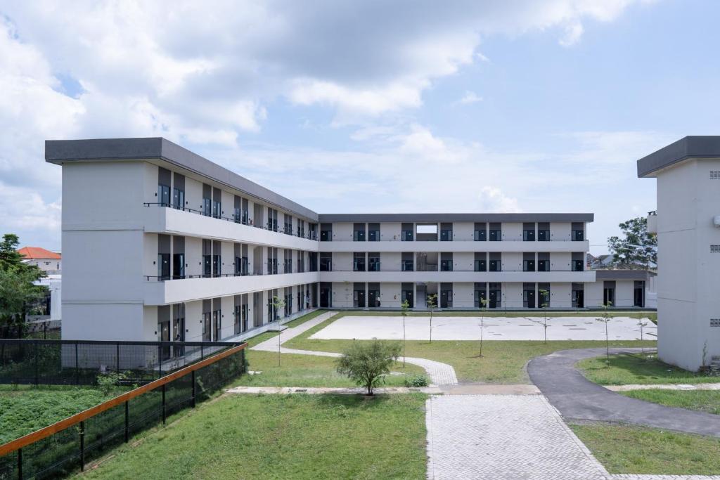 BIE Plus Kost Kampung Inggris, Pare (precios actualizados 2025)