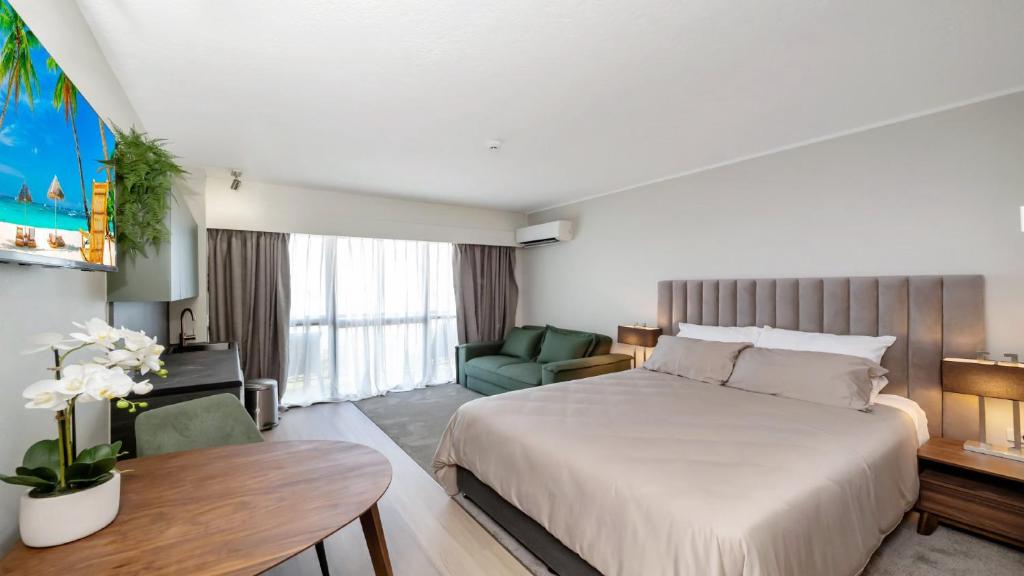 Studio 503 - Prime Spot With Ocean Views, North Ward (updated prices 2025)