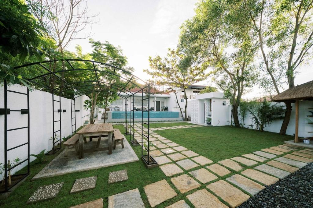 Ula Surfside by Ula Homes, San Juan (updated prices 2026)