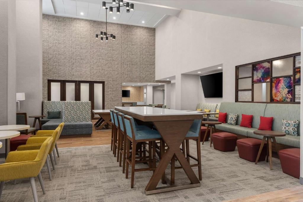 Hampton Inn & Suites Orangeville, On, Orangeville (updated prices 2025)