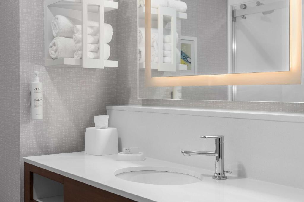 Hampton Inn & Suites Orangeville, On, Orangeville (updated prices 2025)