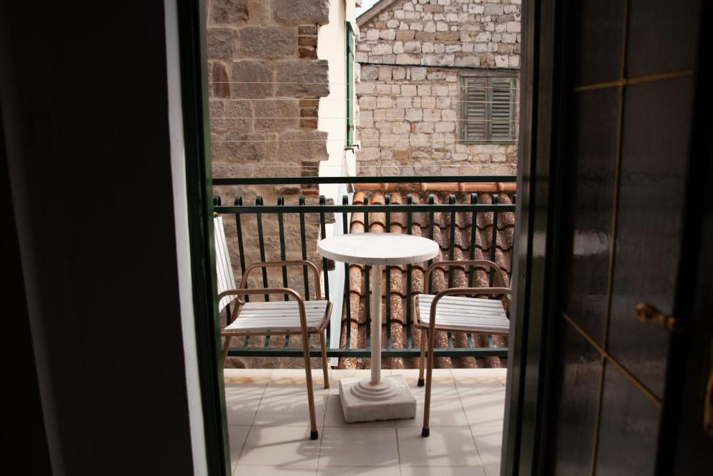 PORTSIDE HOUSE-apartments, Kaštela (updated prices 2025)