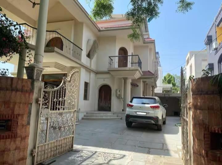 Satyagrah chhavni society, Ahmedabad (updated prices 2026)