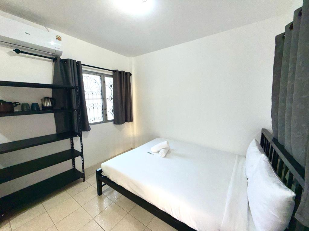 Patong Canal Villa R100, Patong Beach (updated prices 2026)