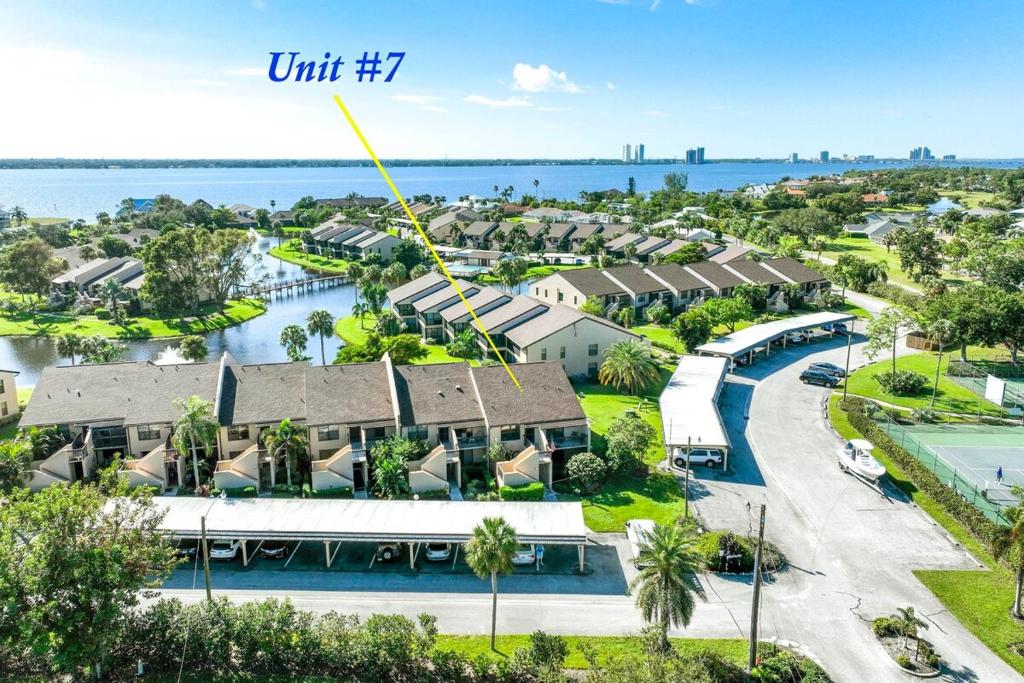 Spacious end-unit condo with loft in a boater's paradise - Above The ...
