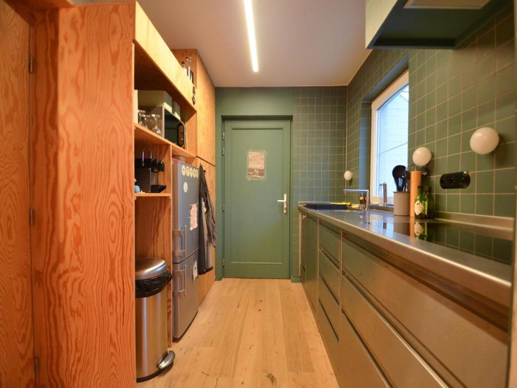 Quaint villa with enclosed garden, Oostduinkerke (updated prices 2025)