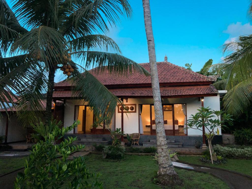 Pondok Kakiang, Pulukan (updated prices 2025)