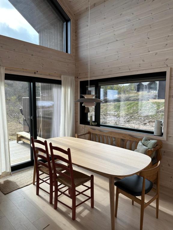 Hytte i fin høyfjellsnatur, Sirdal nær Kjerag, Tjørhom (updated prices ...