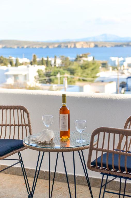 Cozy Sea View Home in Drios, Near Beaches and Shops, Drios (updated ...