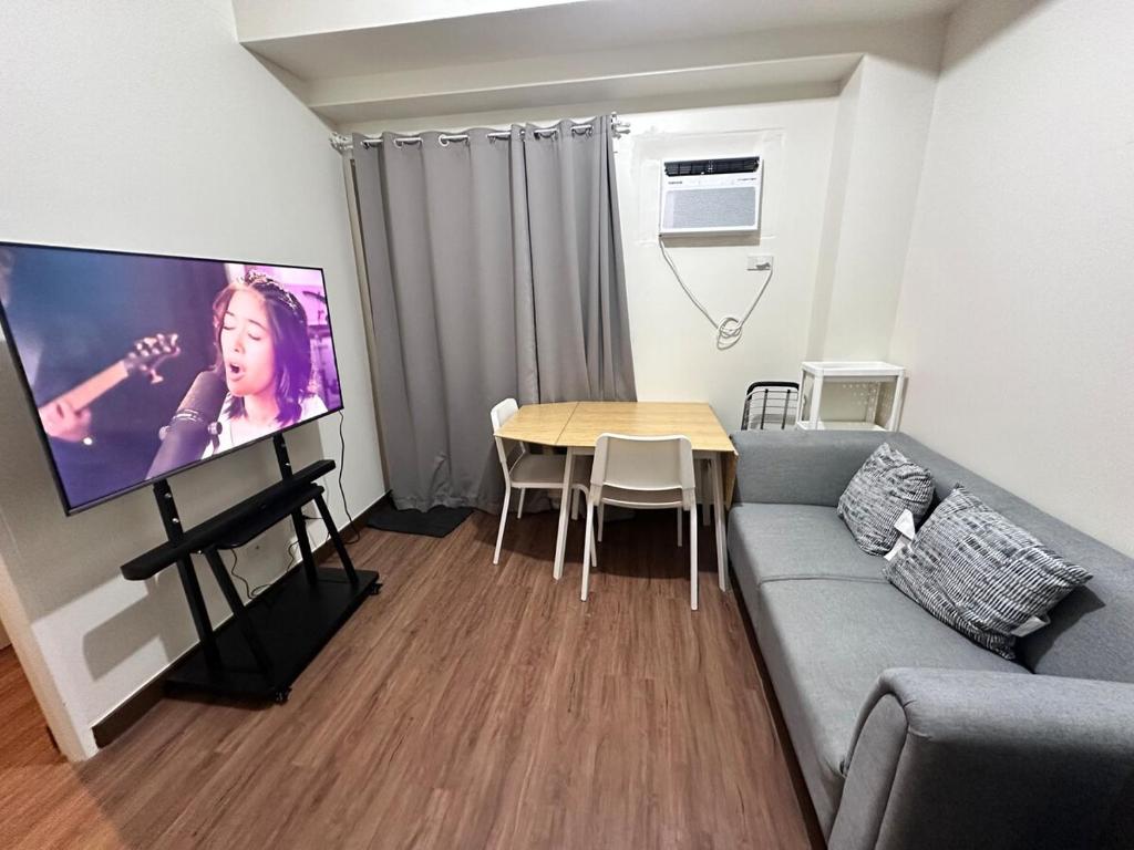 Emmanuel's Lair Prisma Residences, Manila (updated prices 2025)