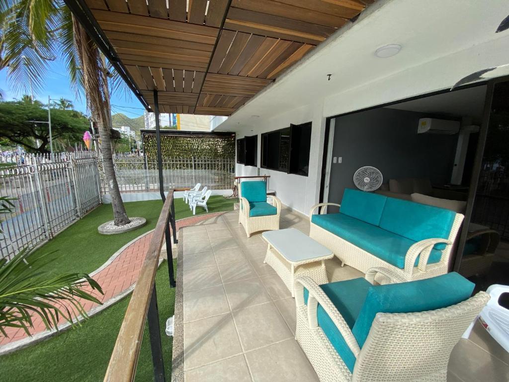 Beach front paradise Rodadero, Gaira (updated prices 2025)