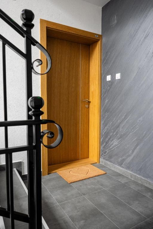 Toplina doma, Soko Banja (updated prices 2025)