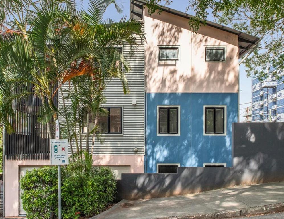 Kangaroo Point Stay - Being Everywhere at Once! Spacious 3 bedroom ...