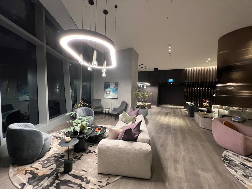 Wsp L63 skyline city view free parking, Melbourne (updated prices 2026)