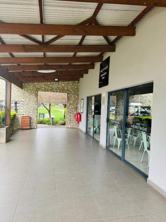 JMM Investments 2 Bedroom Apartment, Antwerp (updated prices 2025)