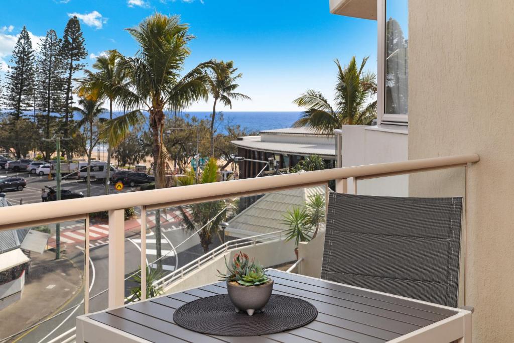 Central Mooloolaba Beachfront Apartment - Located in Sandcastles Resort ...