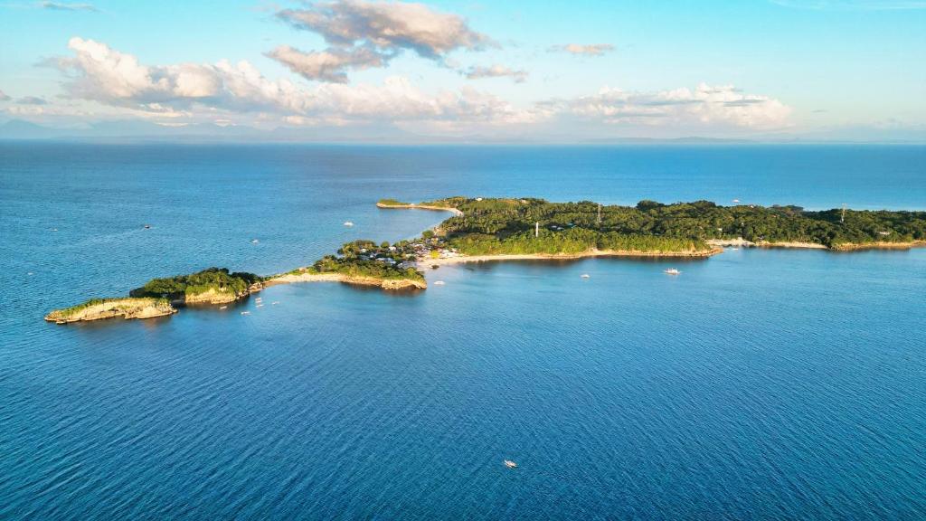 Pilar Pilapil Beach House in Malapascua, Daanbantayan (updated prices 2025)