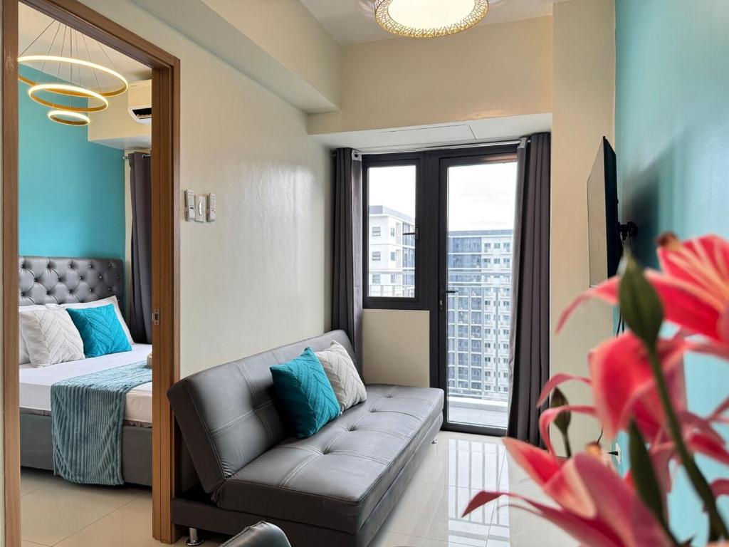 Shore 3 Residences Room 1659 infront of SM MOA, Manila (preços ...